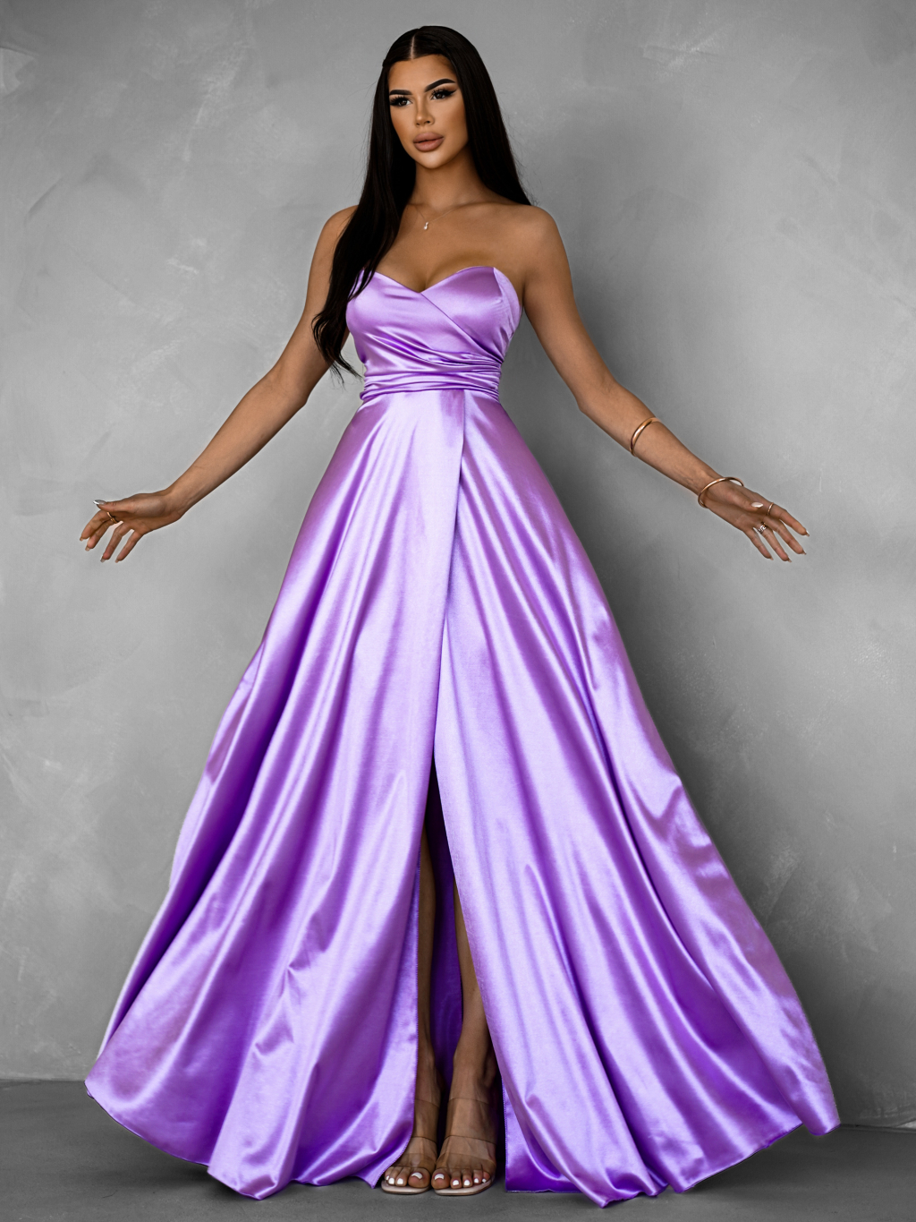 Fialové spoločenské saténové korzetové šaty SYCHAEUS | Erika Fashion